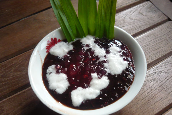 Jangan Sampai Tergiur Sama 5 Makanan Khas Bali ini! Karena Lezat Abis!