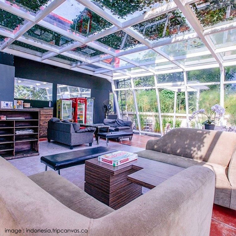 5 Restoran Pemandangan Keren di Puncak Buat Keluarga