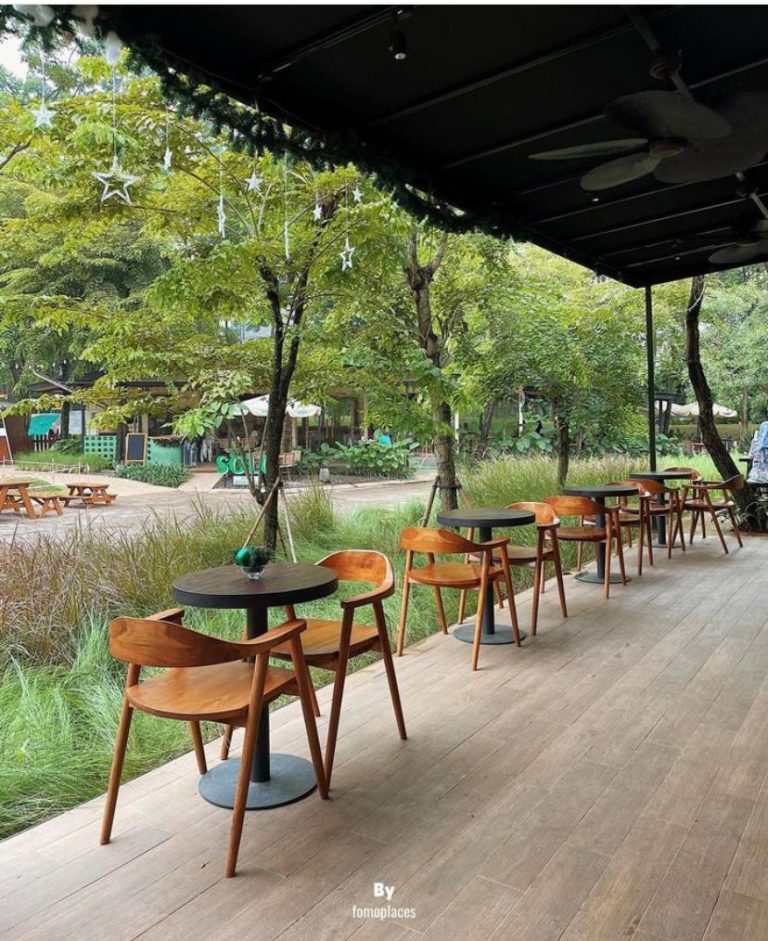 Urban Forest Cipete, Tempat Nongkrong Hits Ala Hutan Kota