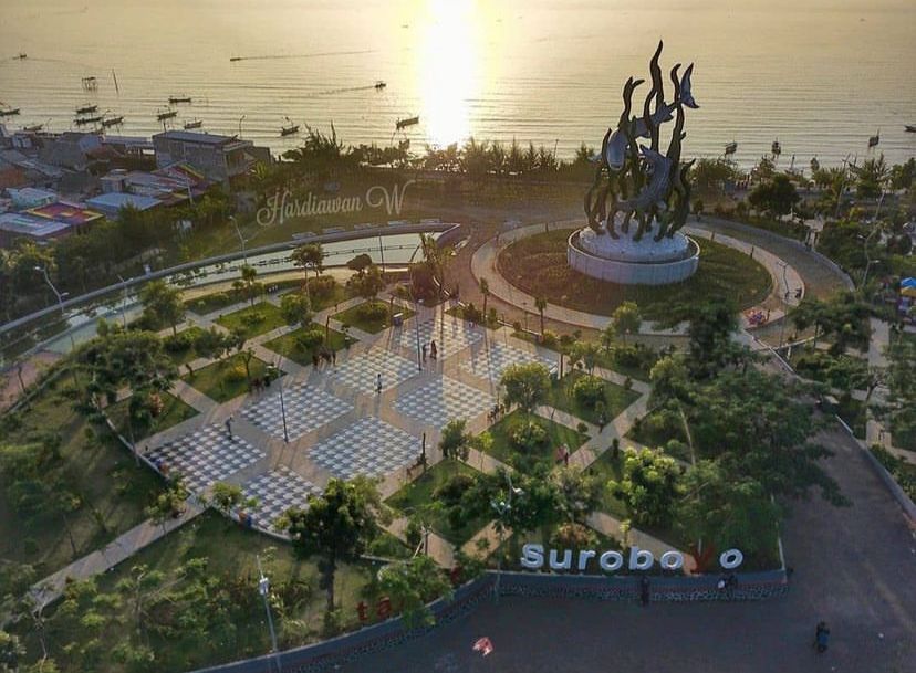 10 Destinasi Wisata di Surabaya yang Sayang untuk Dilewatkan